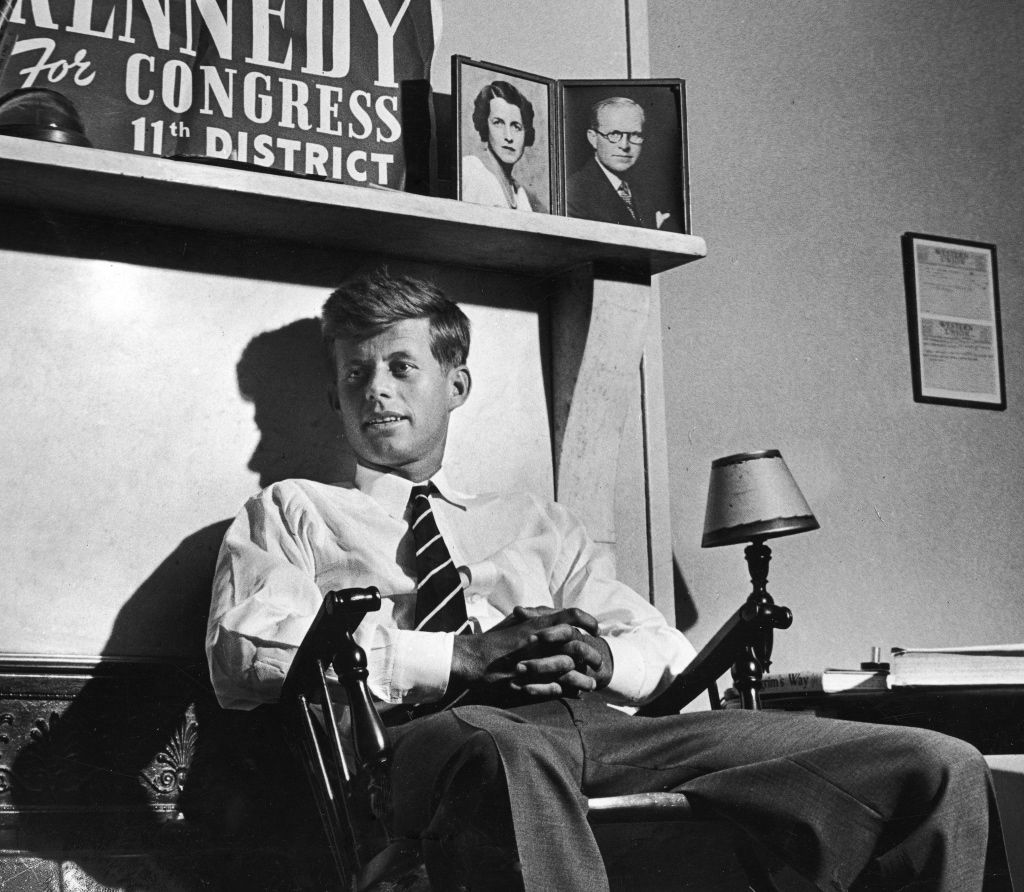 JFK Bio, Back-to-School, Fresh Tomato Pizza · Dinner: A Love Story